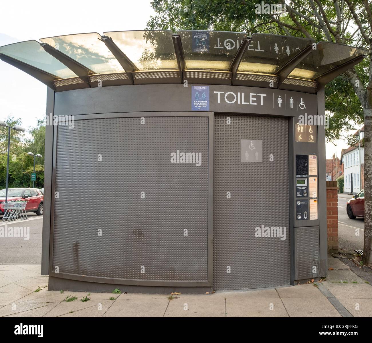 Toilet at Waitrose Car Park, Wallingford Stock Photo - Alamy