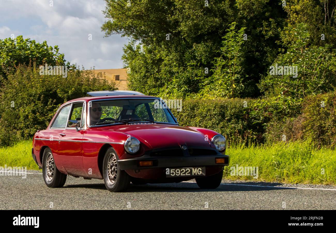 Mgb gt v8 hi-res stock photography and images - Alamy