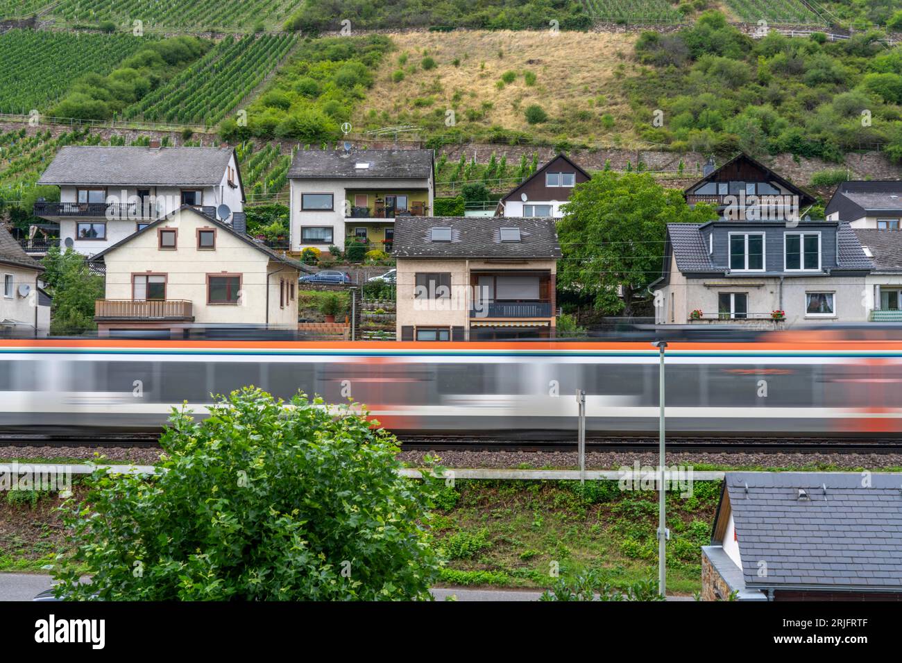Upper Middle Rhine Valley, railway line on the right bank of the Rhine ...