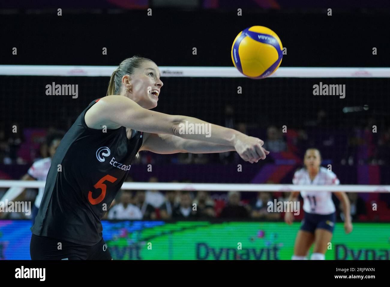 ANTALYA, TURKIYE - DECEMBER 18, 2022: Laura Heyrman in Gerdau Minas vs ...