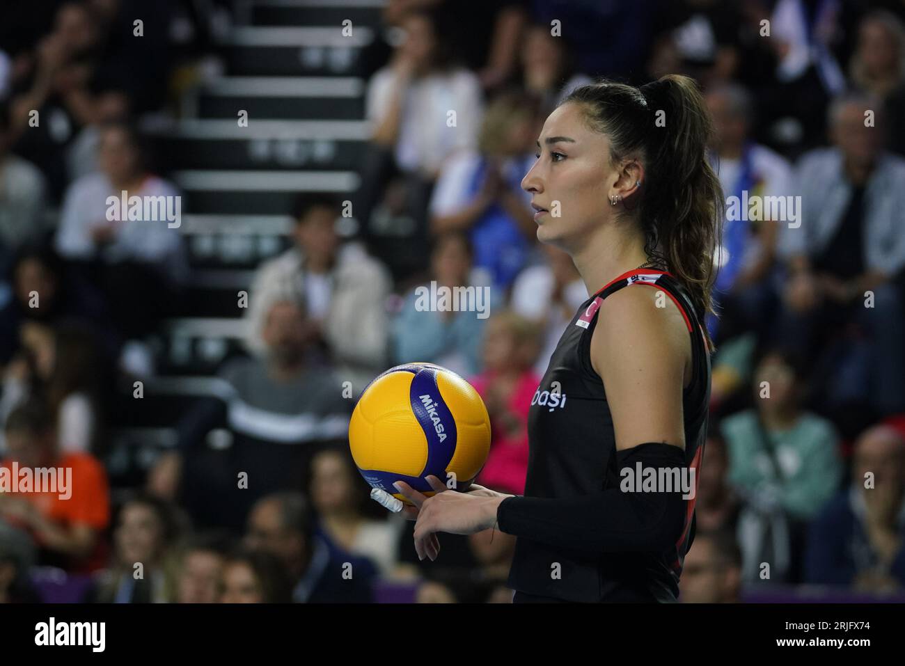 ANTALYA, TURKIYE - DECEMBER 18, 2022: Hande Baladin in Gerdau Minas vs ...