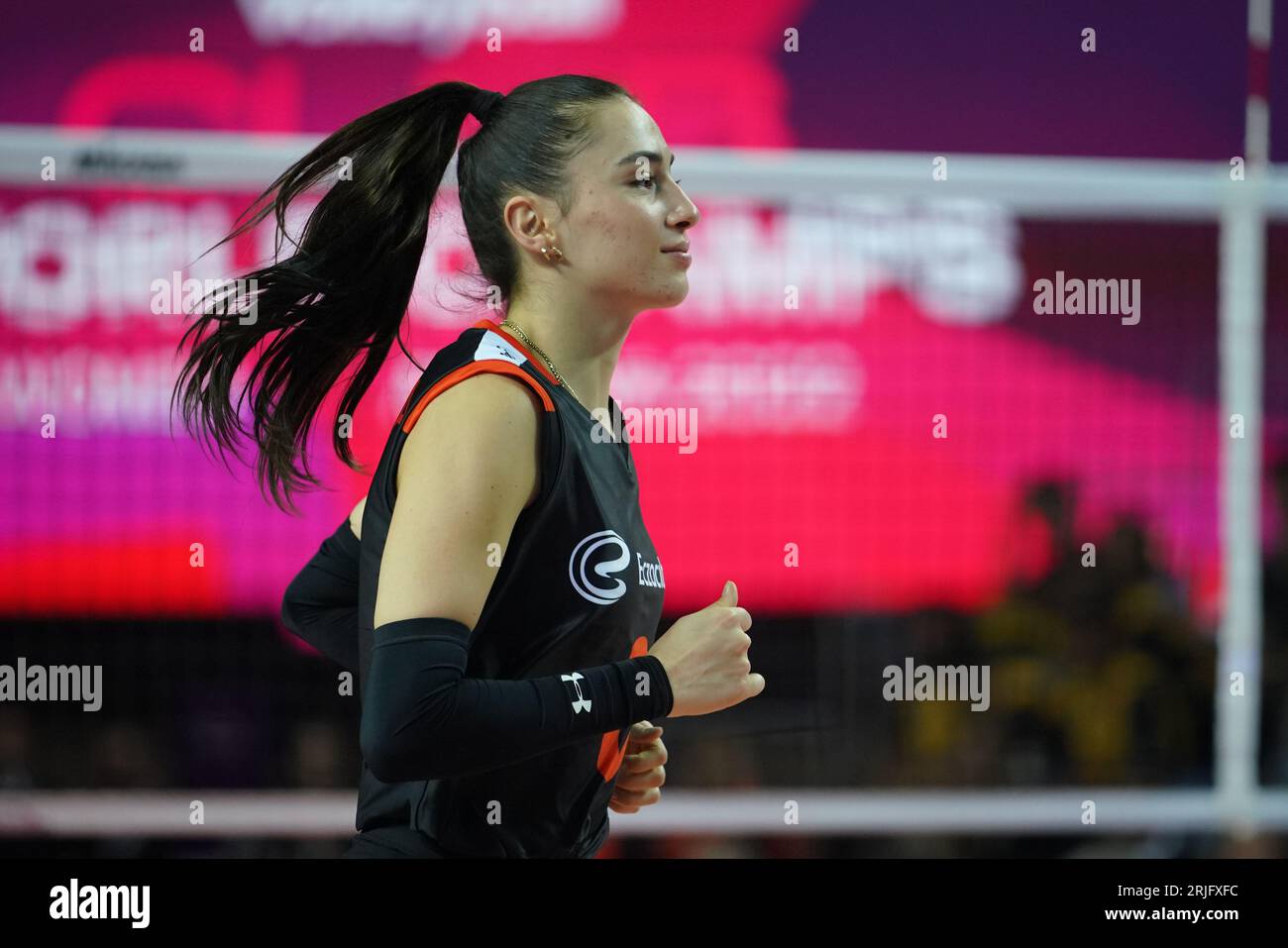 Saliha sahin hi-res stock photography and images - Alamy