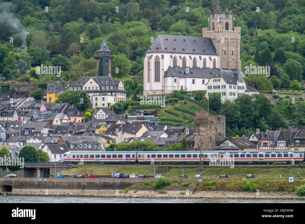 Left Rhine railway line in the Upper Middle Rhine Valley, near ...