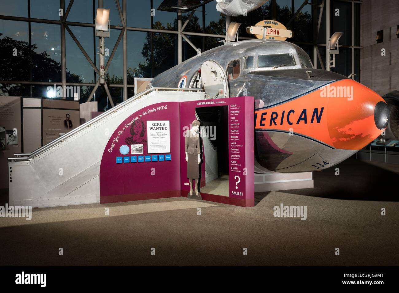 Nose section of a 1950's era American Airlines Douglas DC-7 on display ...