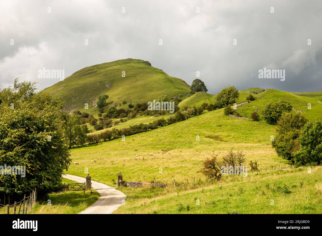 Chrome hill peak district view hi-res stock photography and images - Alamy
