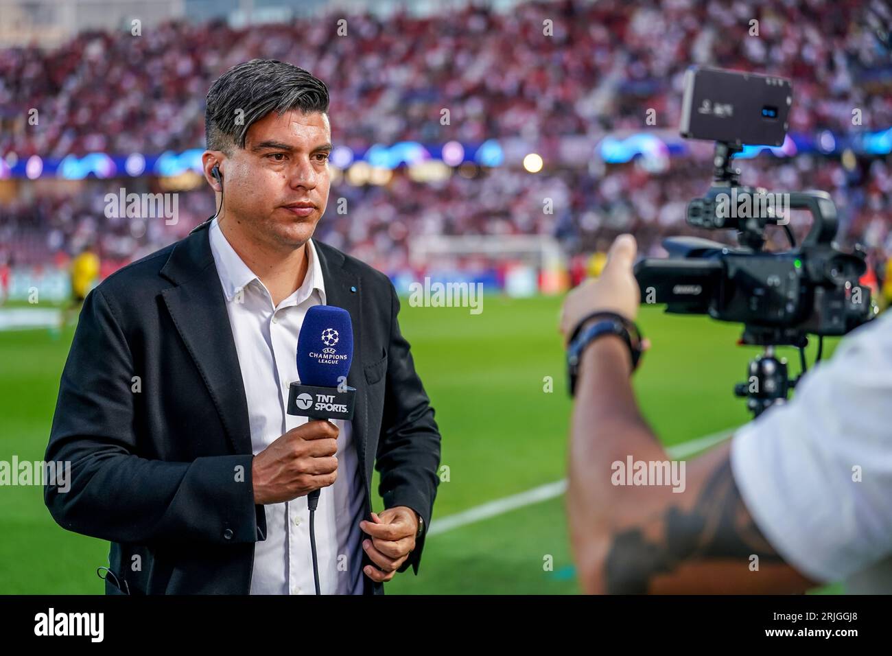 Tnt sports hi-res stock photography and images - Alamy