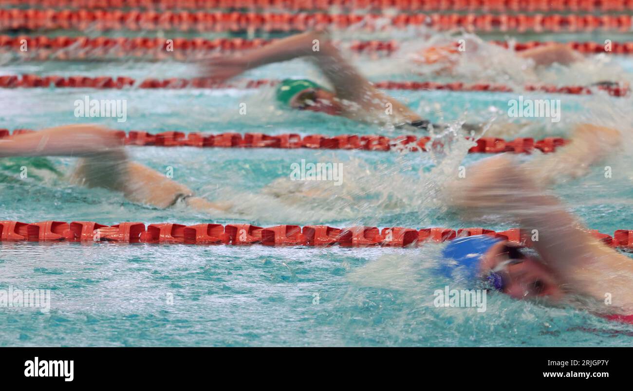 Swimming pool action stroke splash breathing hi-res stock photography ...
