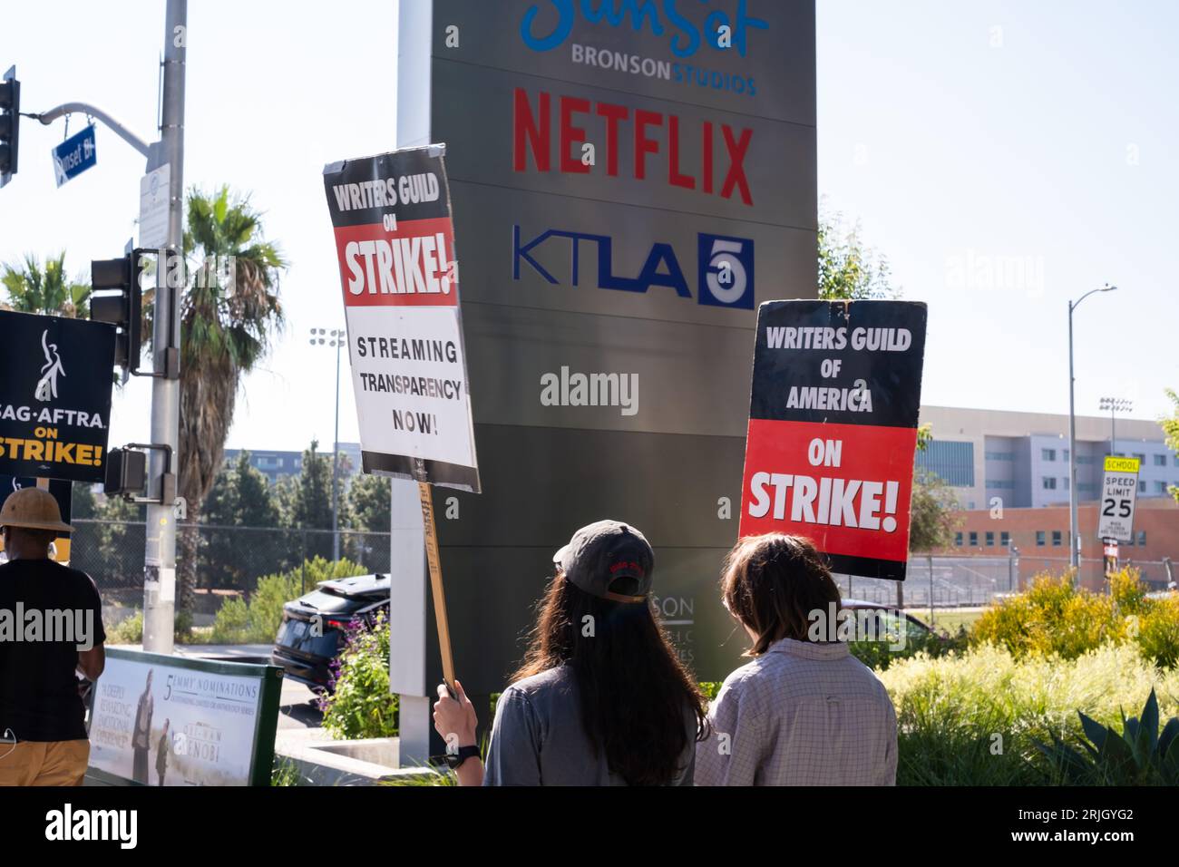 Los Angeles, USA. 22 Aug, 2023. SAG-Aftra writers on strike outside the ...