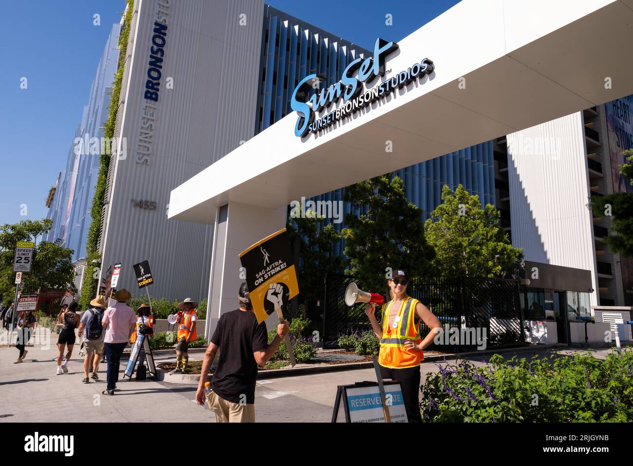 Los Angeles, USA. 22 Aug, 2023. SAG-Aftra writers on strike outside the ...