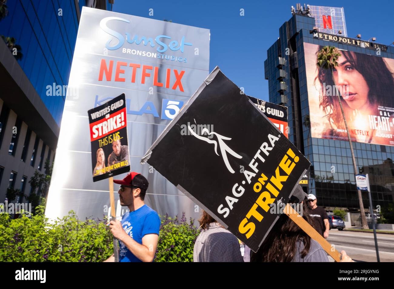 Los Angeles, USA. 22 Aug, 2023. SAG-Aftra writers on strike outside the ...