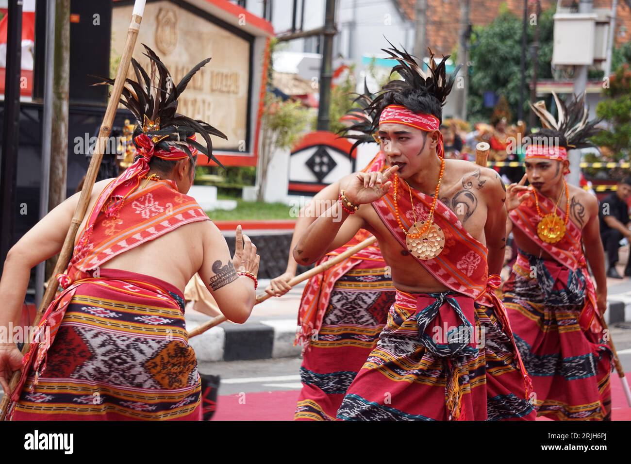Likurai dance hi-res stock photography and images - Alamy