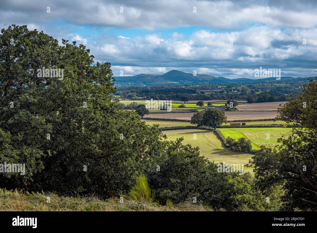 Hill shropshire hi-res stock photography and images - Alamy