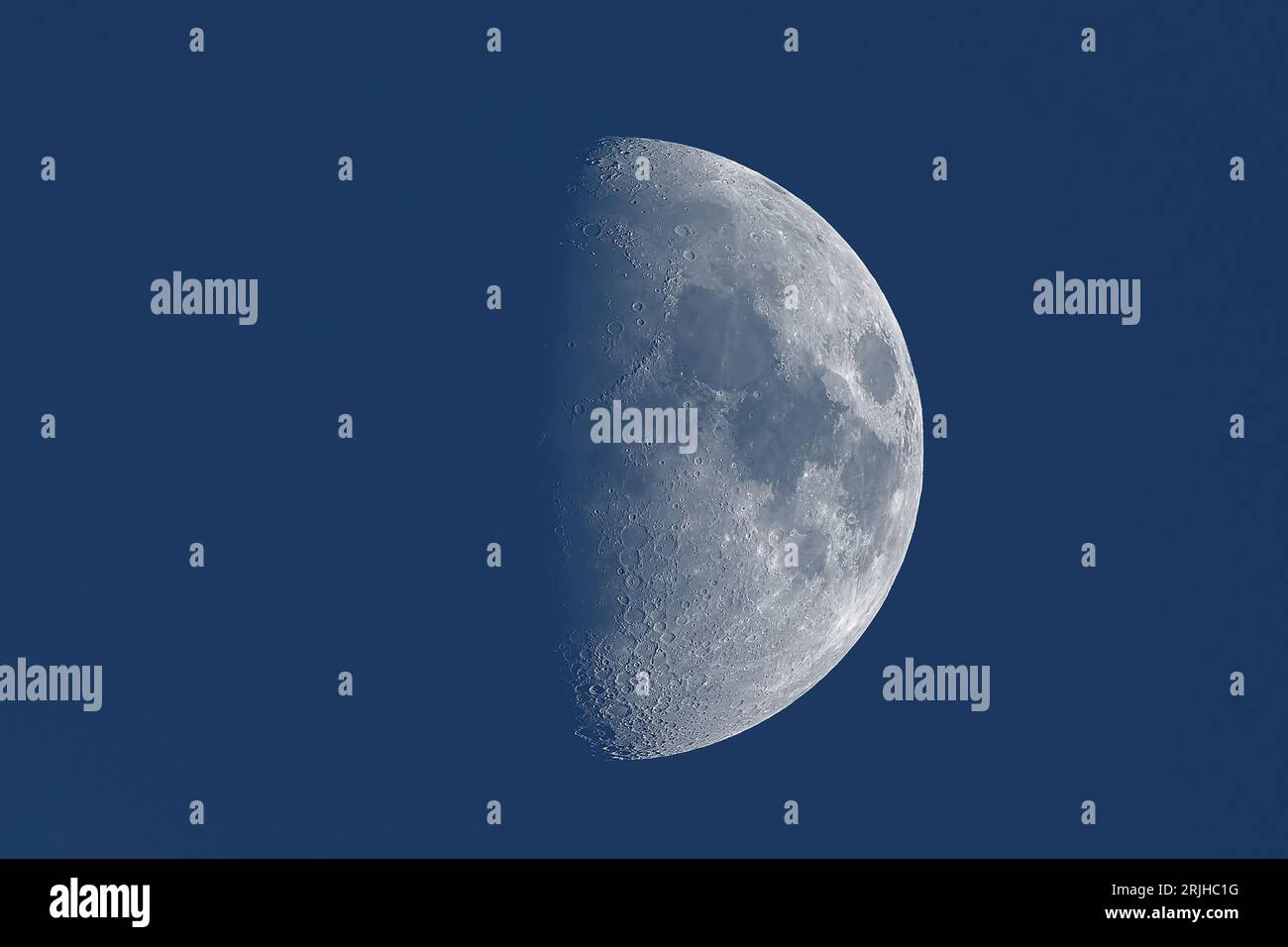 Sharp moon surface hi-res stock photography and images - Alamy