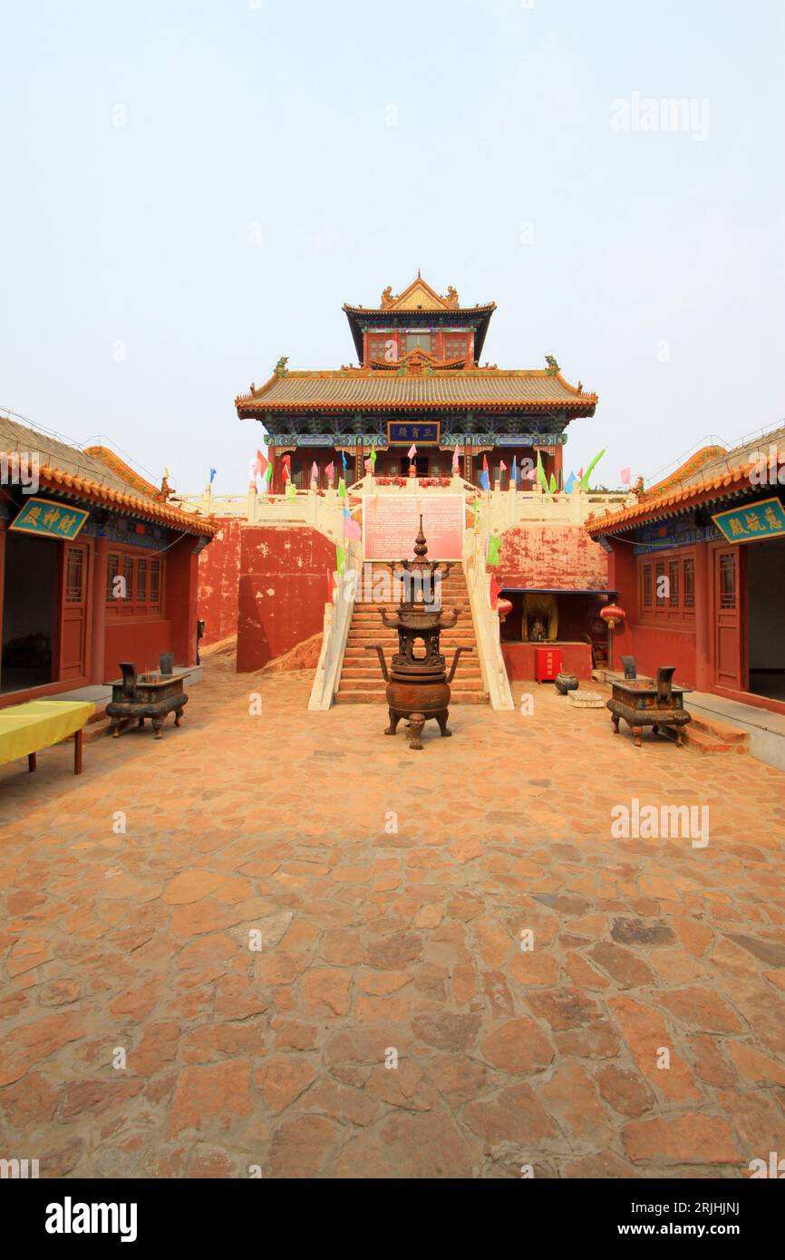 Religious architecture landscape in a temple, China Stock Photo - Alamy