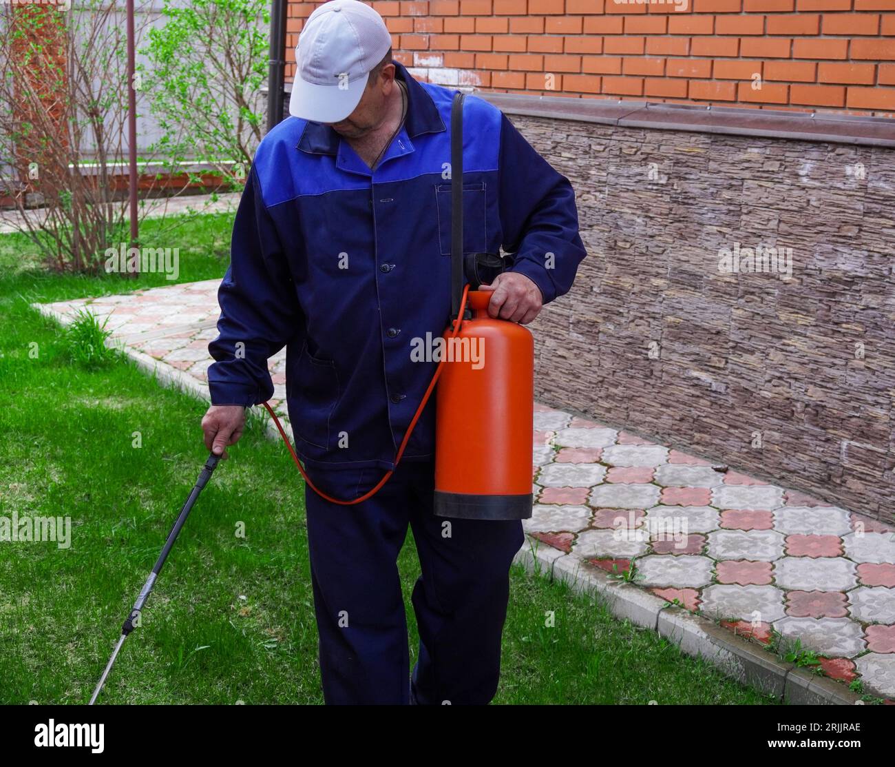 Herbicide people mask hi-res stock photography and images - Alamy