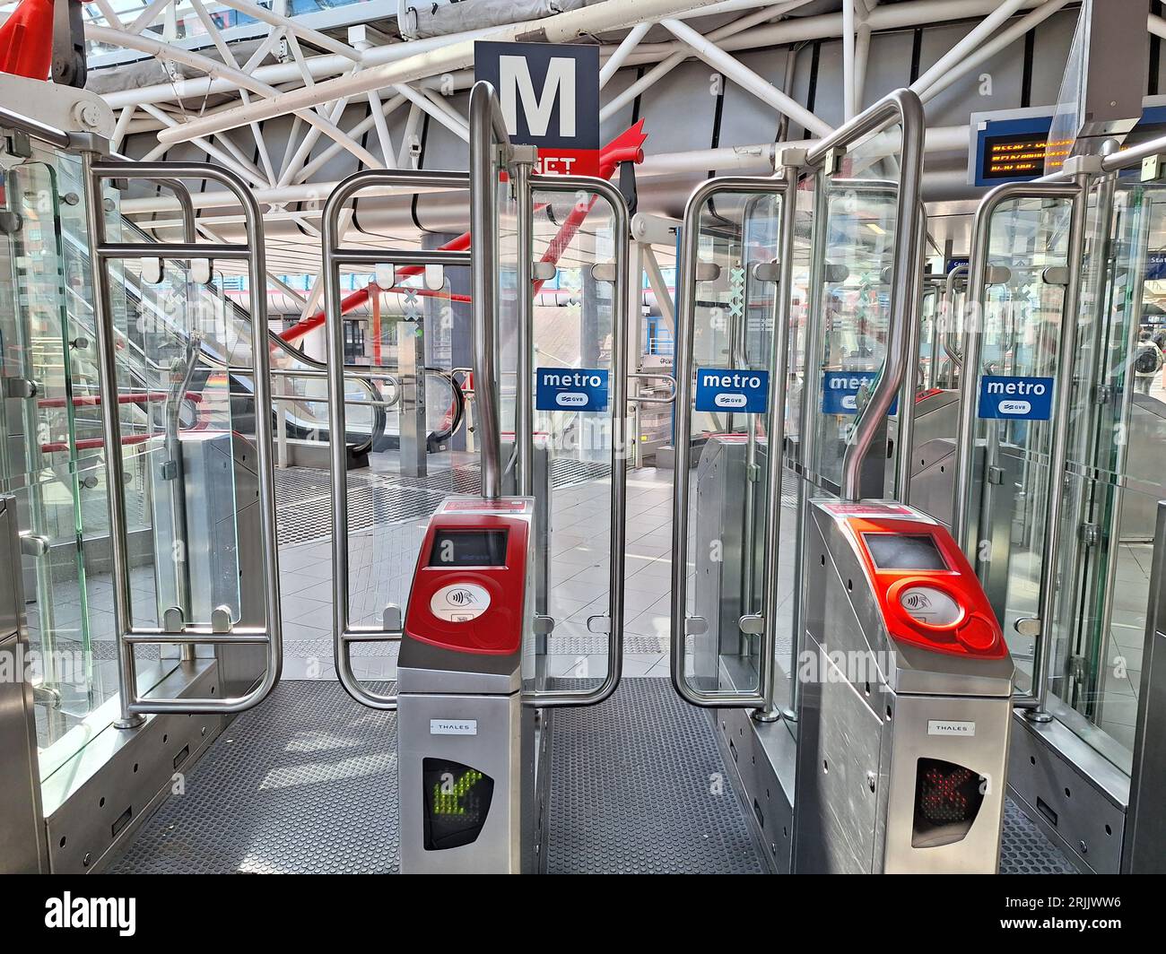 Sloterdijk departure hi-res stock photography and images - Alamy