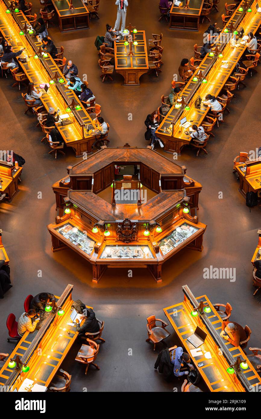 Melbourne university library hi-res stock photography and images - Alamy