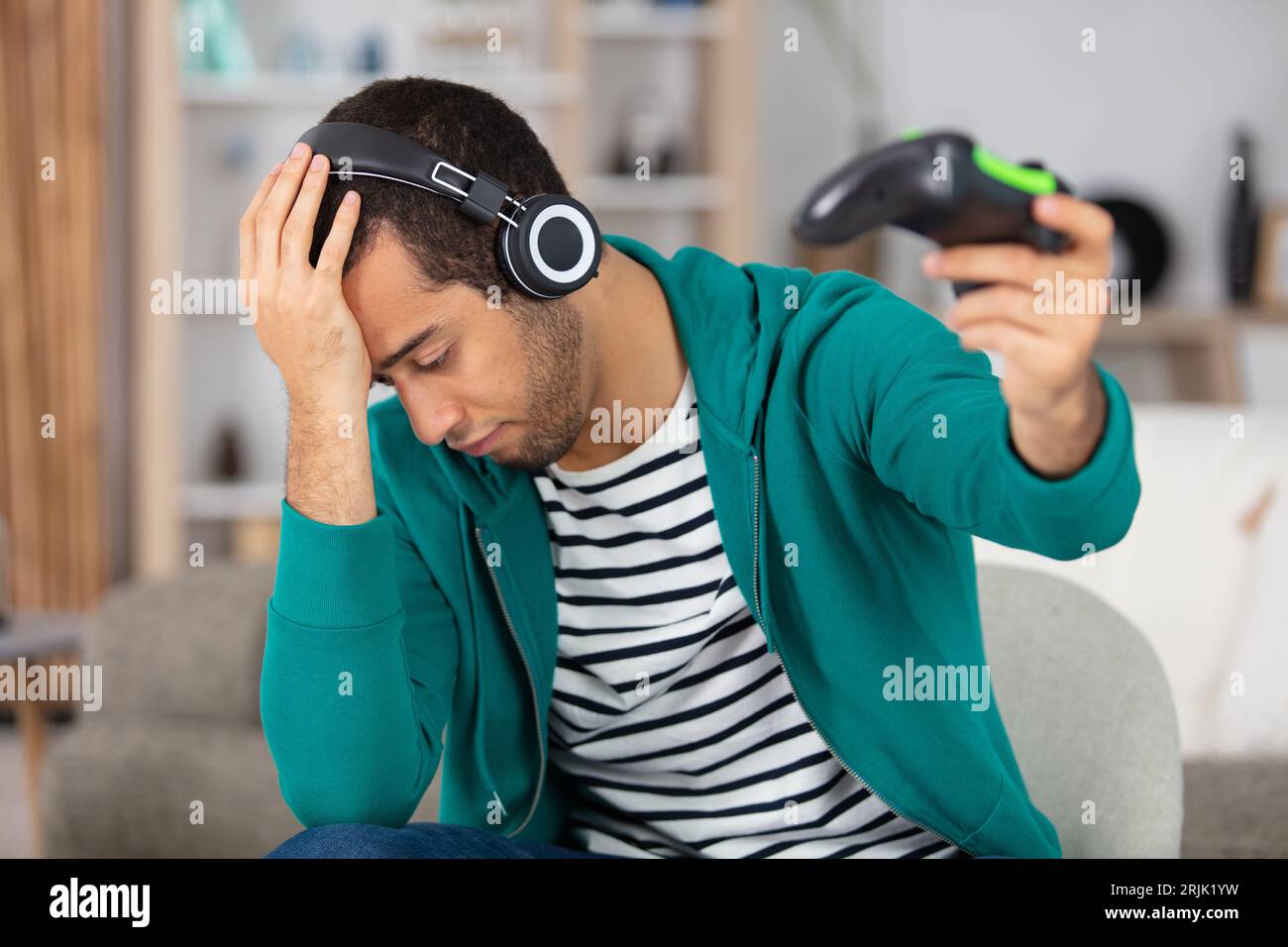 Person head in hands defeated hi-res stock photography and images - Alamy