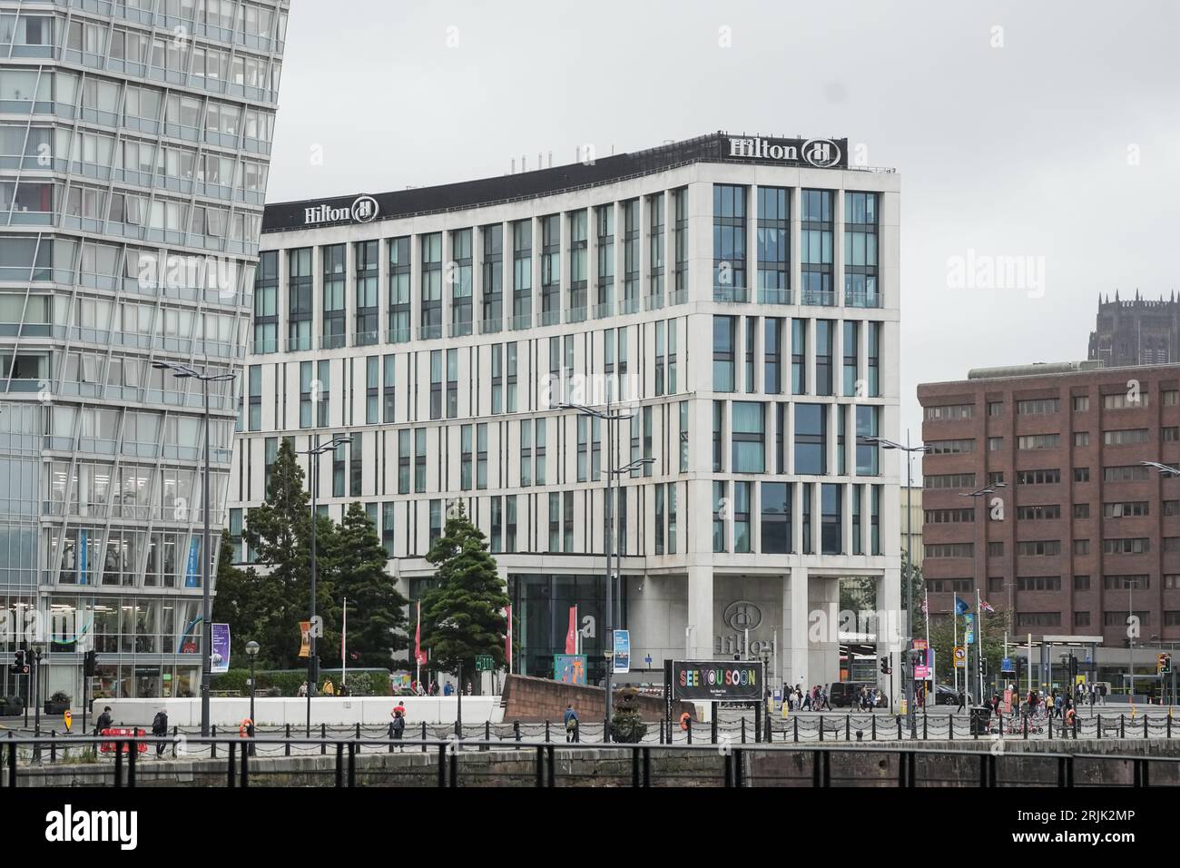 Hilton hotel liverpool liverpool one hi-res stock photography and ...