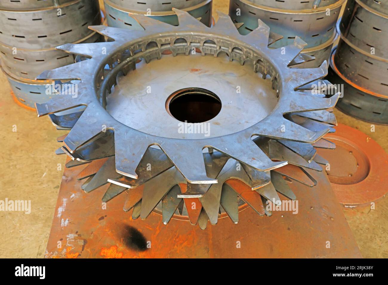 Ring sharp metal parts Stock Photo - Alamy