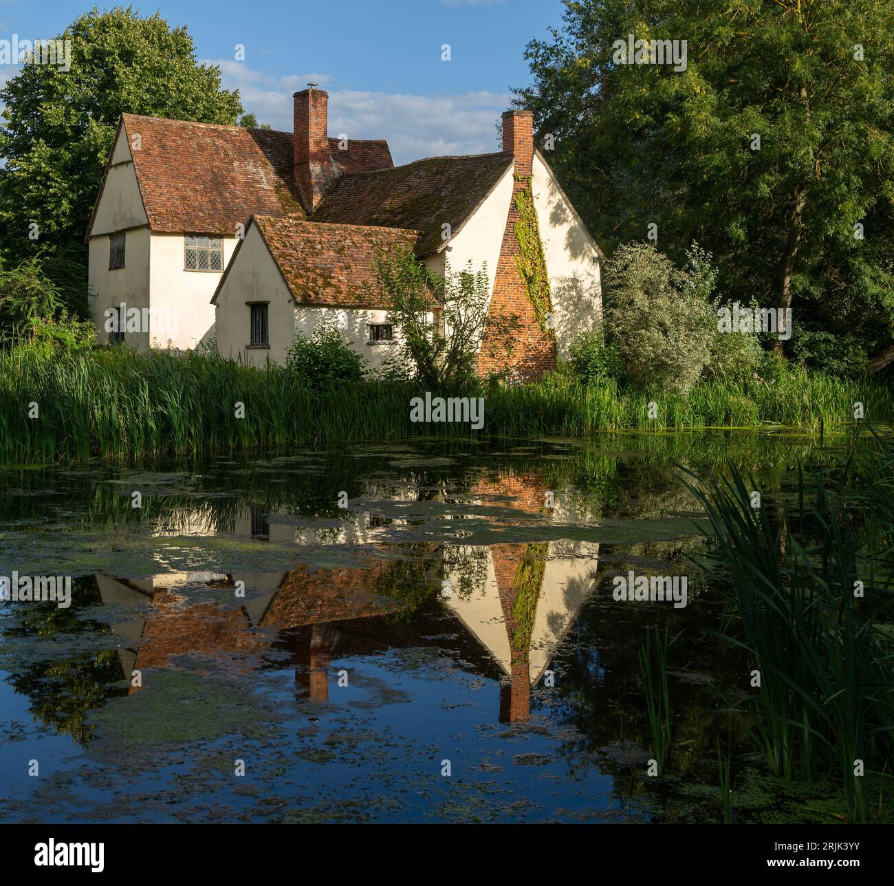 Willy Lott's House cottage, River Stour, Flatford Mill, East Bergholt ...