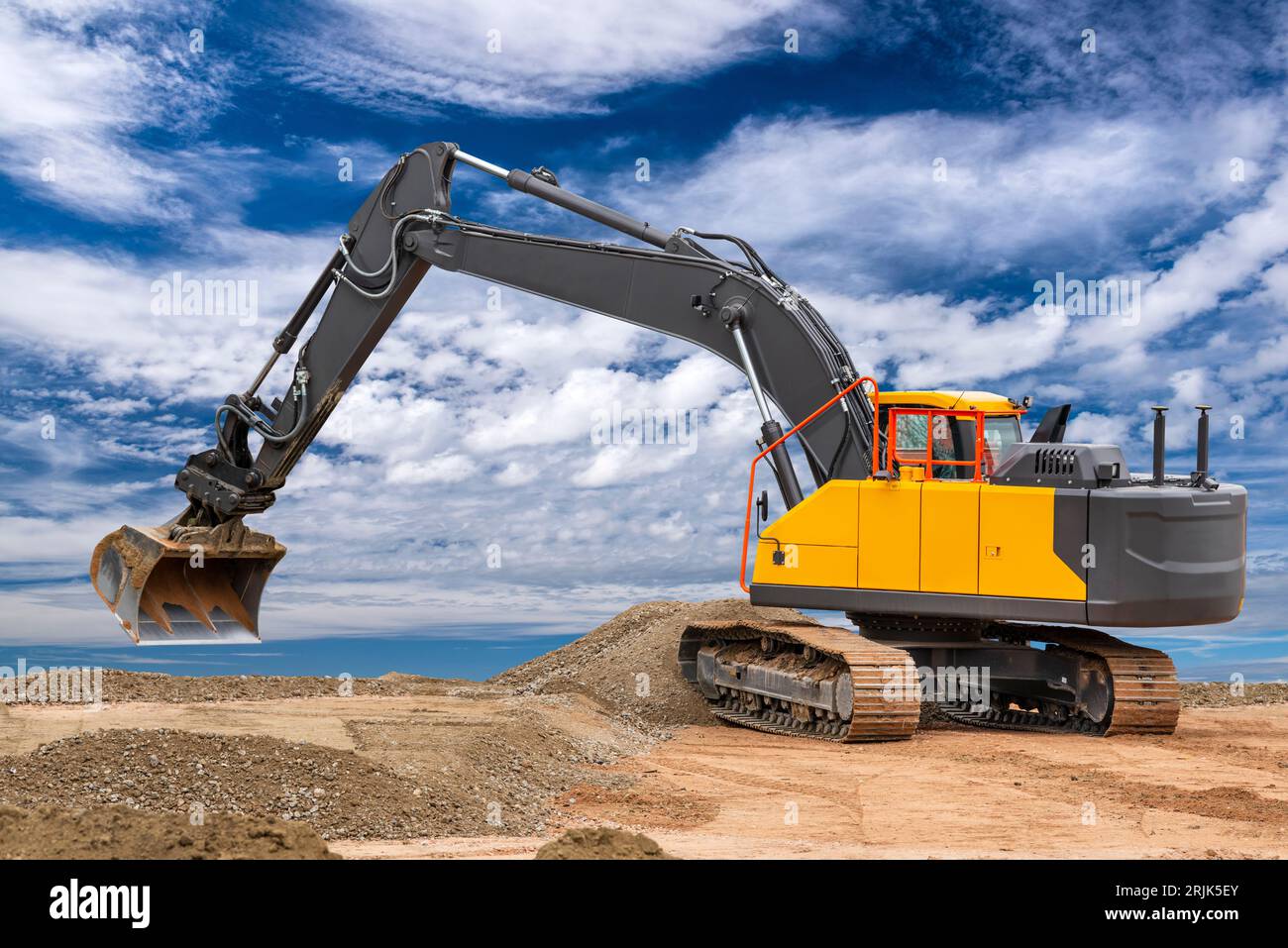 Excavator work site digging hi-res stock photography and images - Alamy