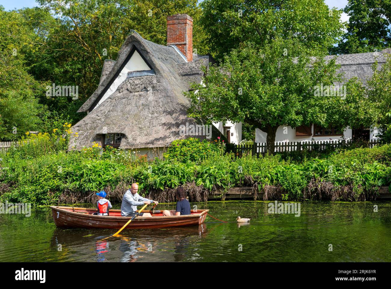 Flatford mill row boat hi-res stock photography and images - Alamy