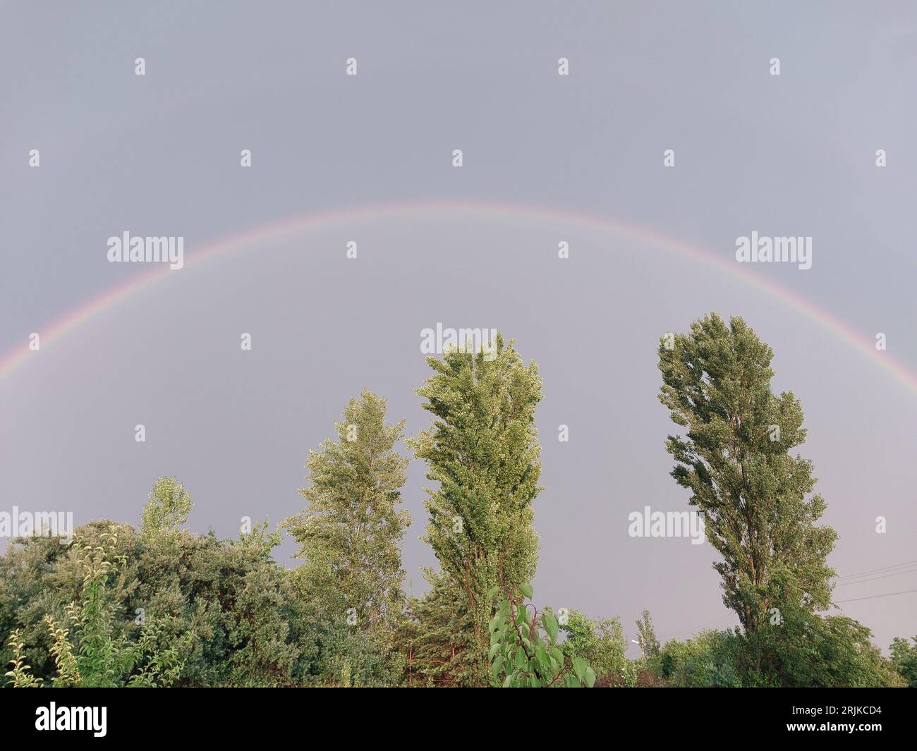 Full rainbow hi-res stock photography and images - Alamy