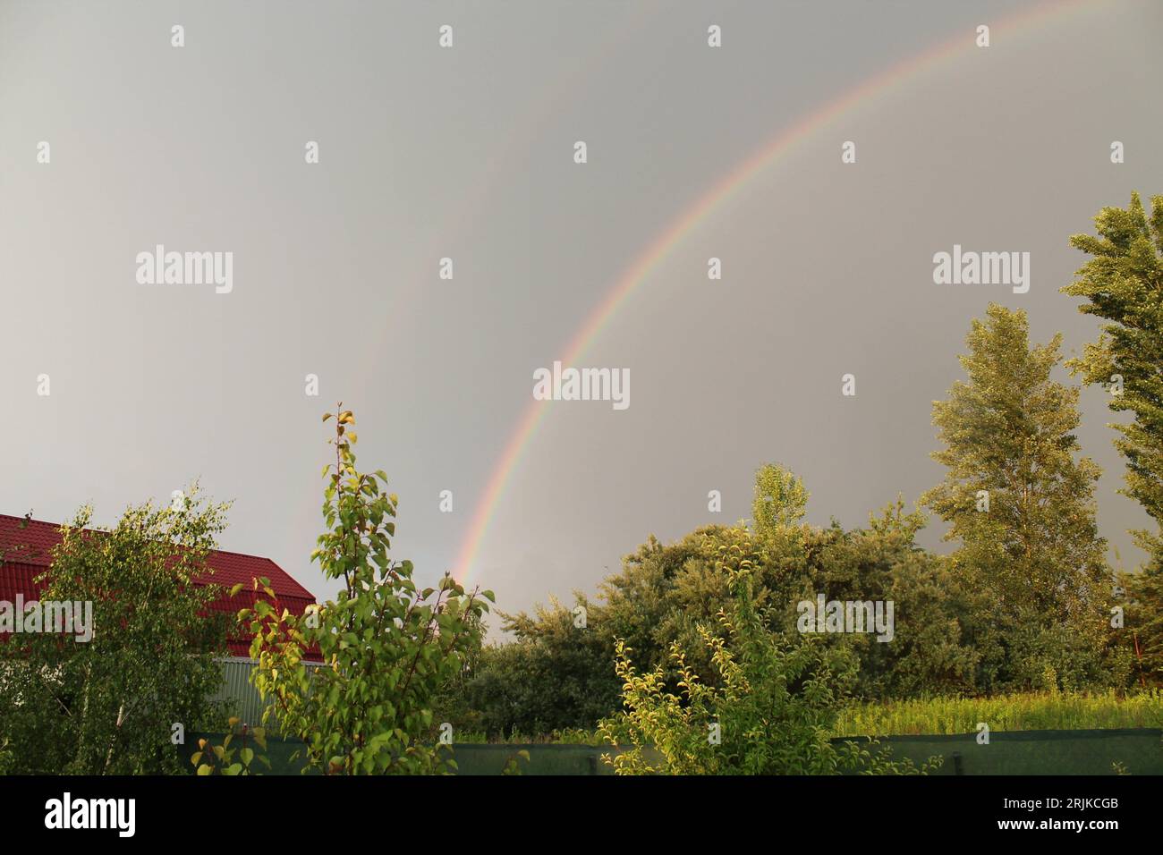 Natural Full Rainbow