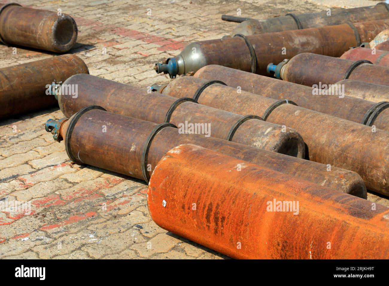 Oxidizing storage hi-res stock photography and images - Alamy