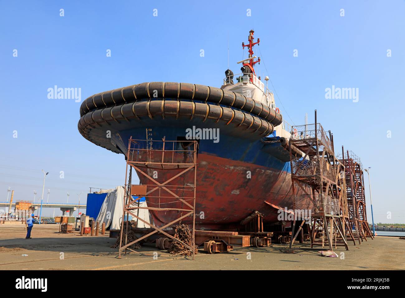 ship under construction in a shipyard Stock Photo - Alamy
