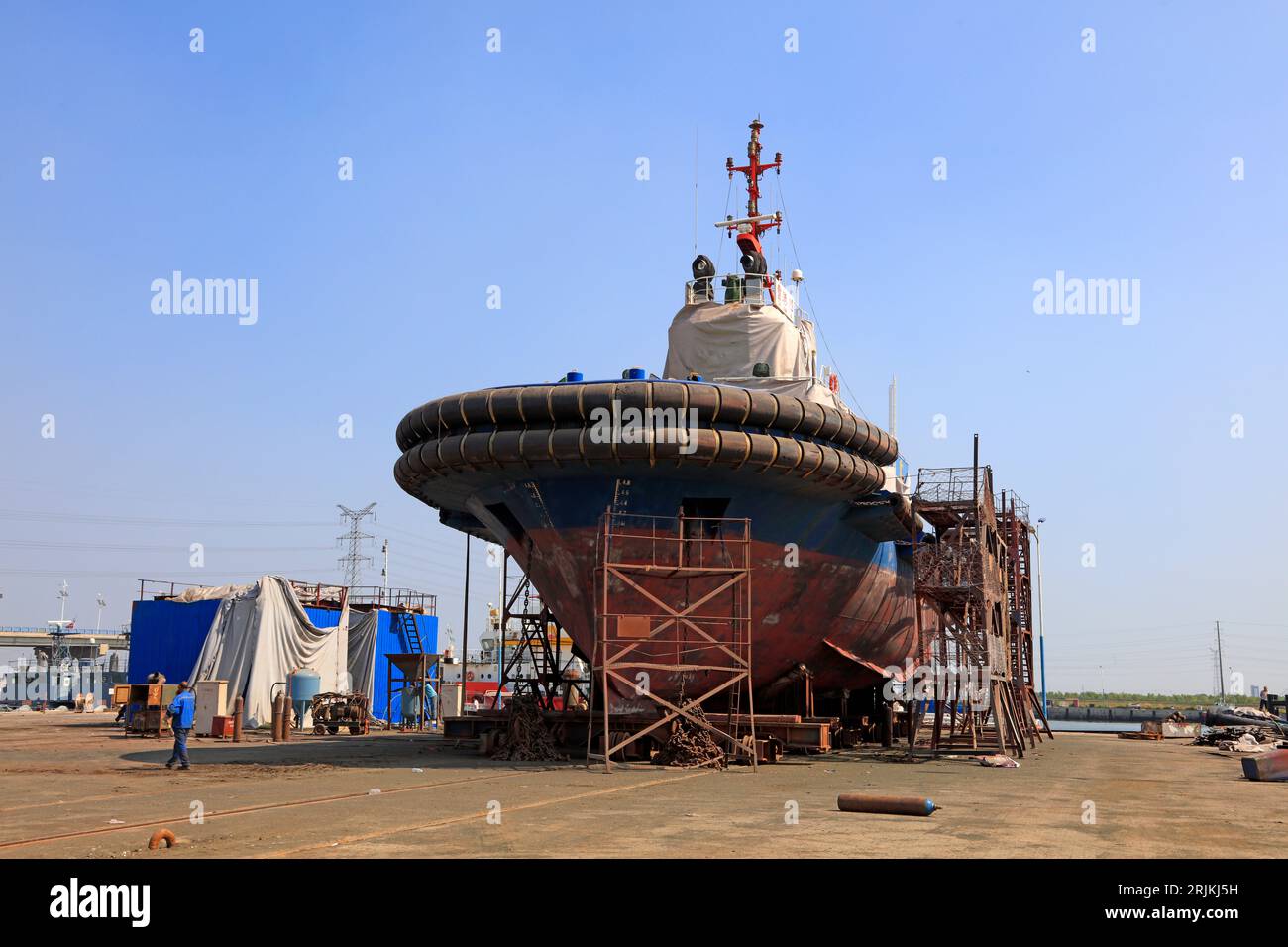 ship under construction in a shipyard Stock Photo - Alamy