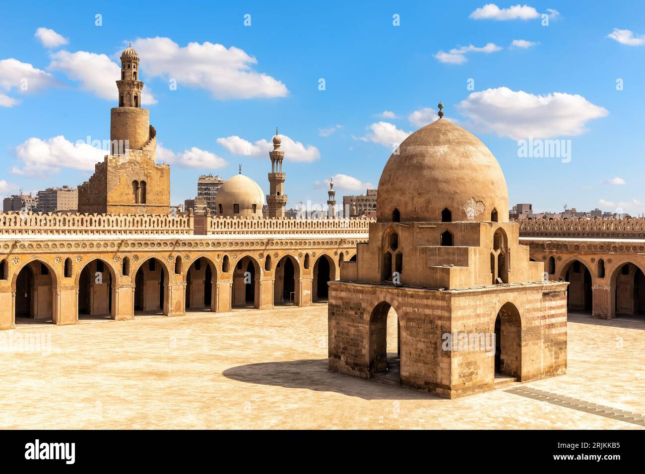 Famous landmark building hi-res stock photography and images - Alamy