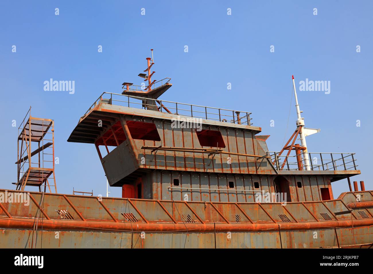 Vessel components in construction Stock Photo - Alamy