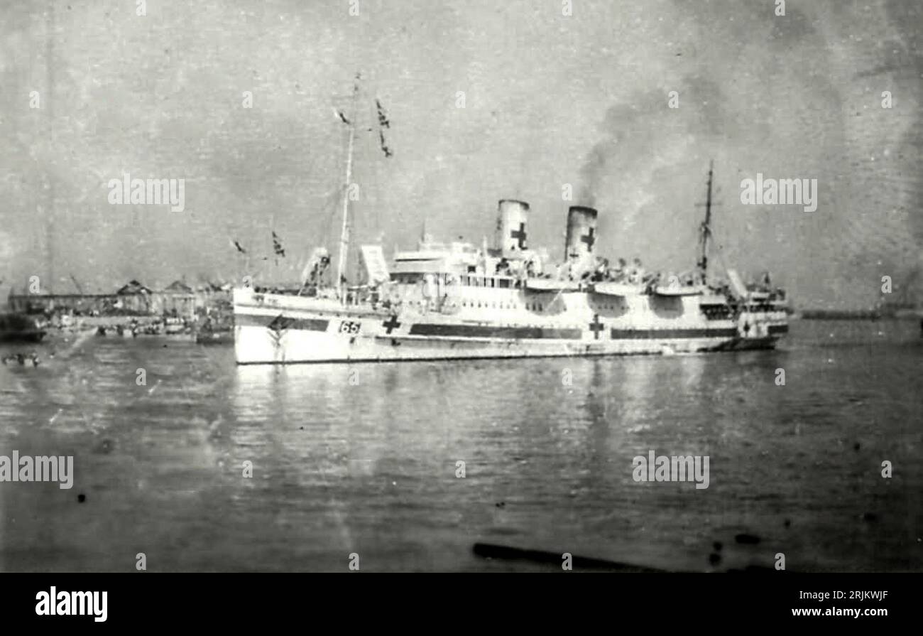 Invasion ship hi-res stock photography and images - Alamy