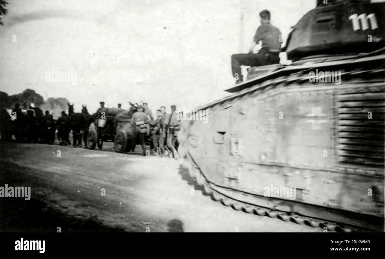 Char b1 bis hi-res stock photography and images - Alamy