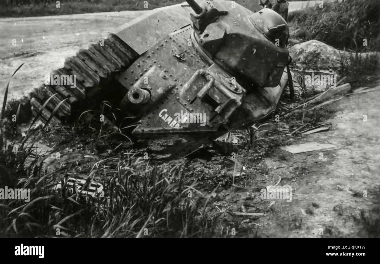 Char b1 bis hi-res stock photography and images - Alamy