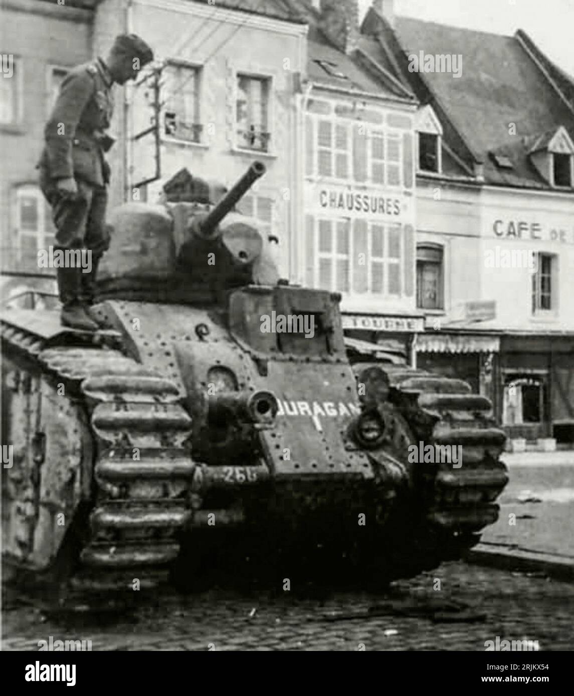 Char b1 bis hi-res stock photography and images - Alamy