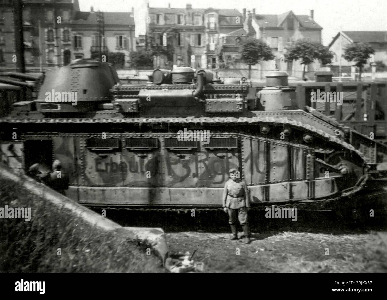 Extra heavy hi-res stock photography and images - Alamy