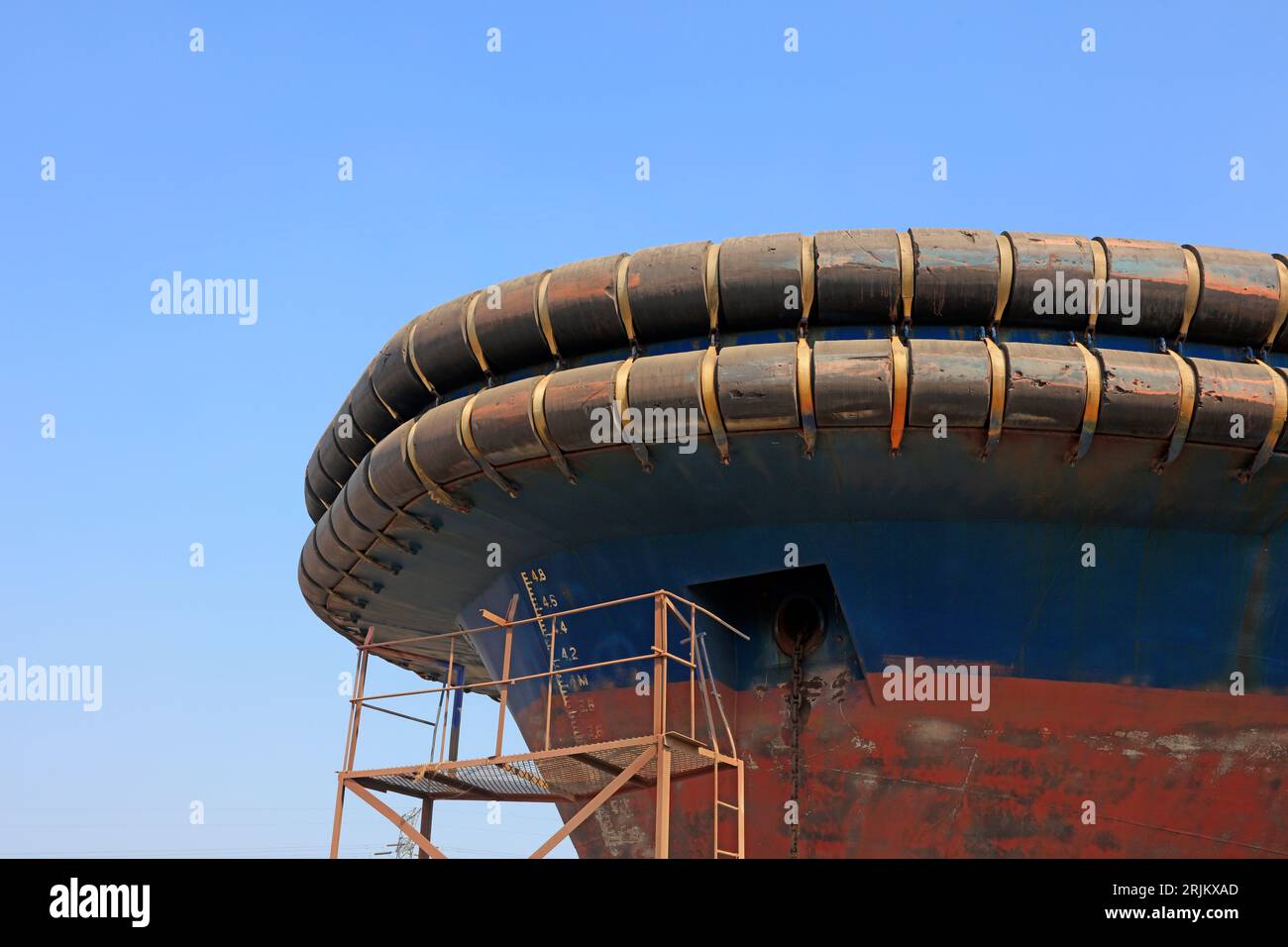 Vessel components in construction Stock Photo - Alamy