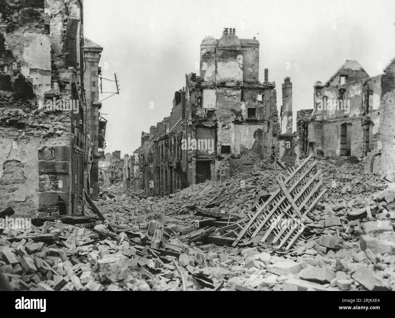 June war hi-res stock photography and images - Alamy