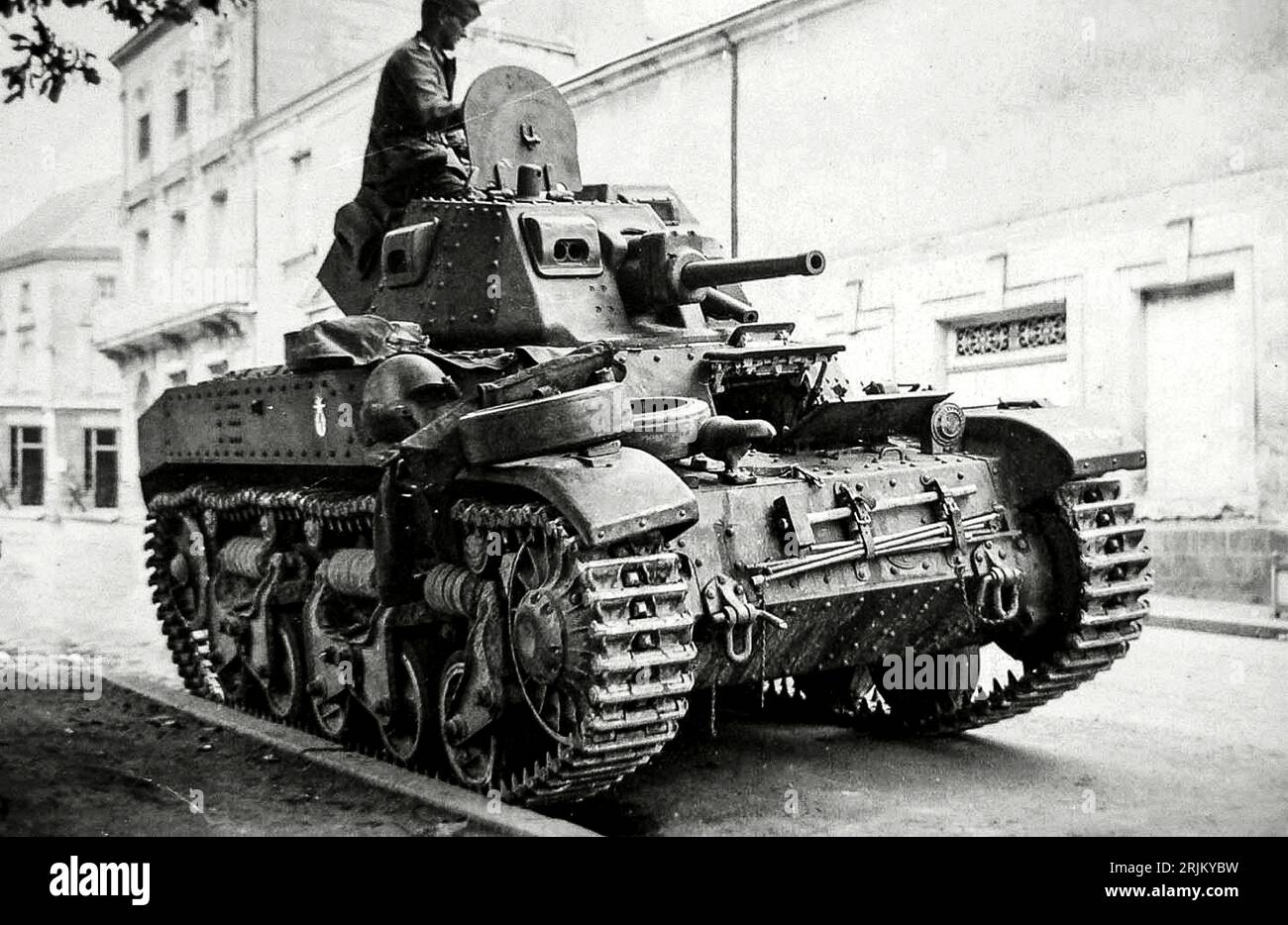 May 1940 tank hi-res stock photography and images - Alamy
