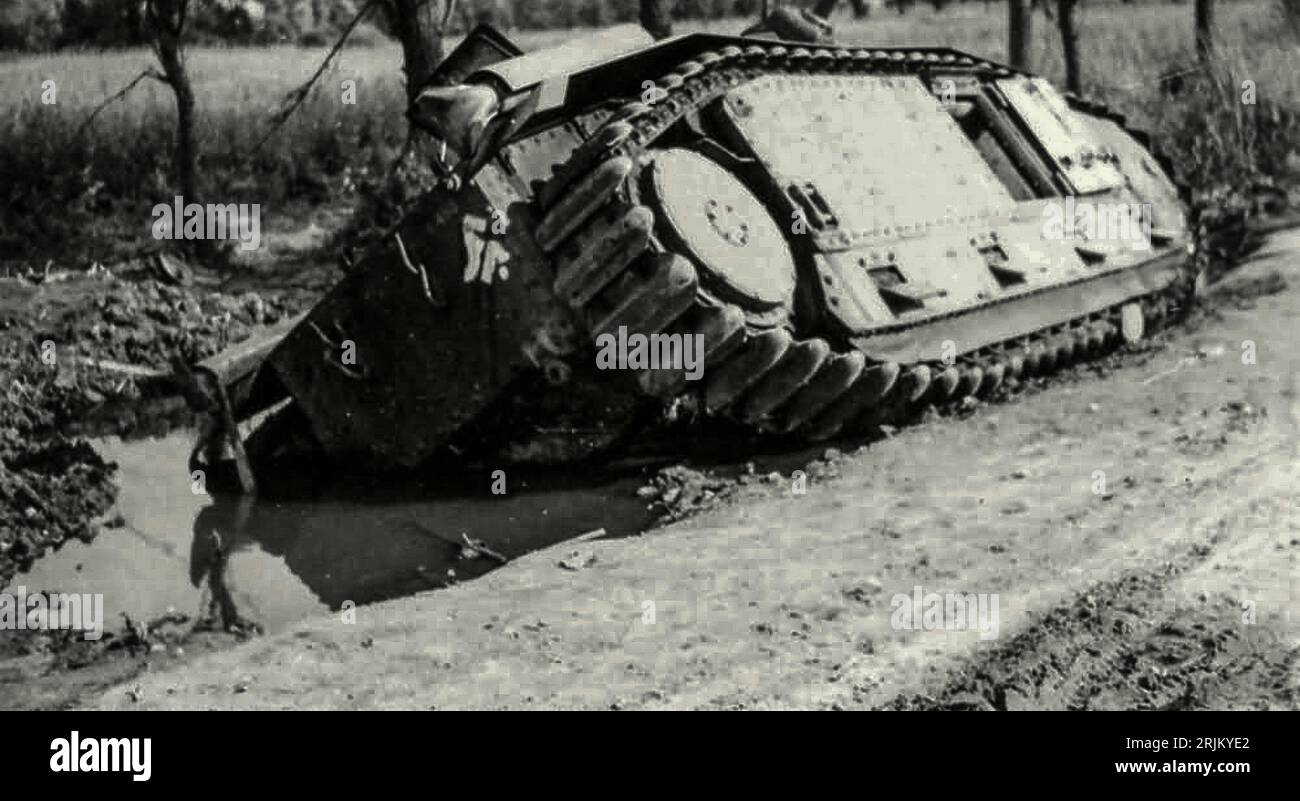 Char b1 bis hi-res stock photography and images - Alamy