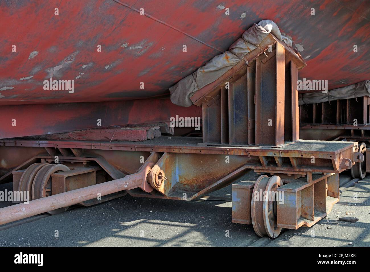 Shipway hi-res stock photography and images - Alamy