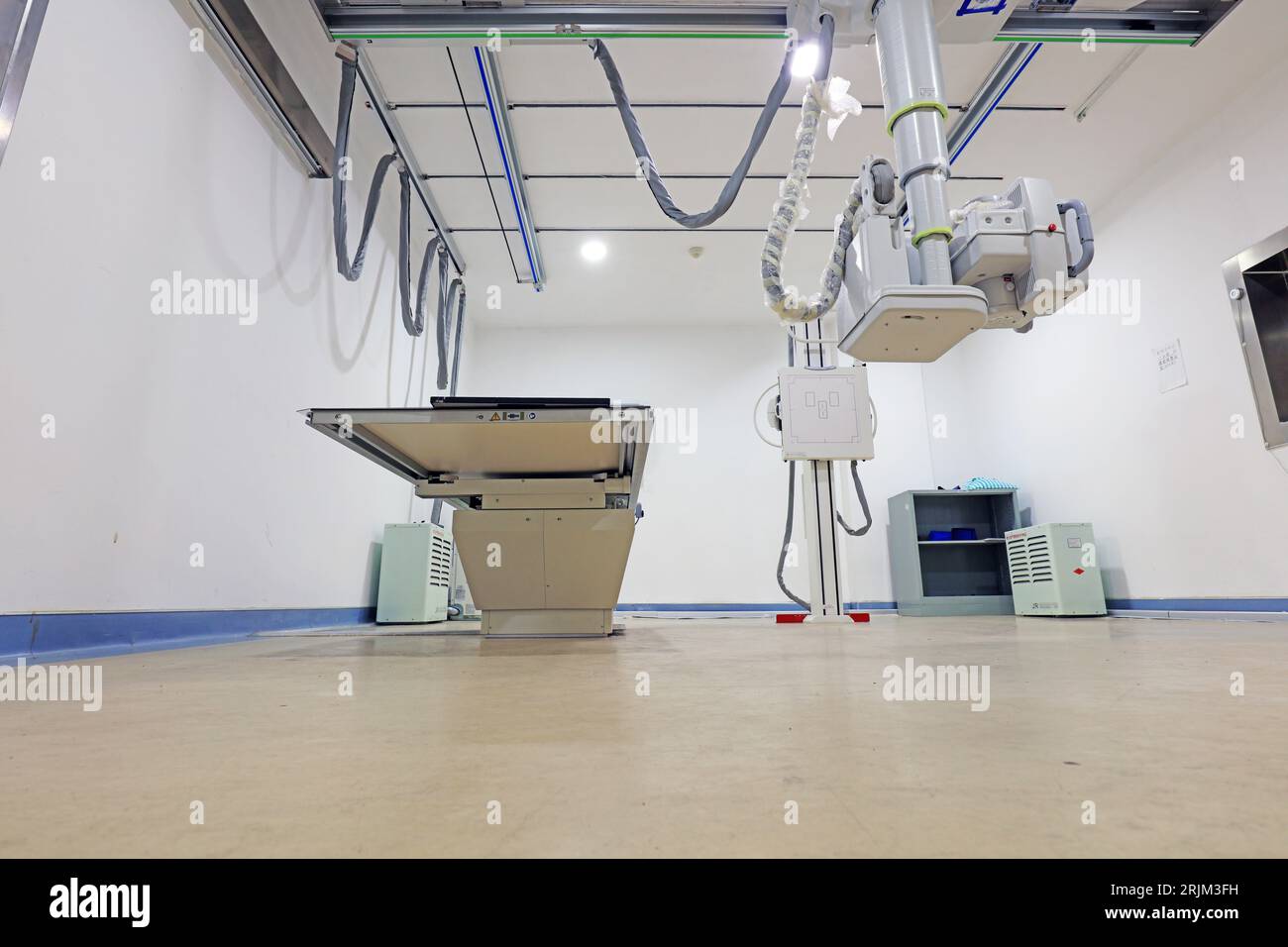 X-ray medical digital camera in the examination room Stock Photo - Alamy