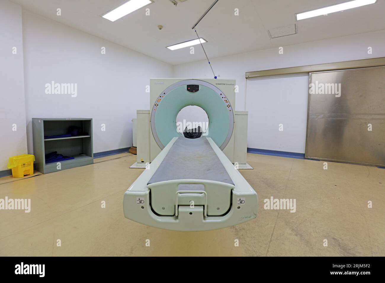 CT (Computed tomography) scanner in hospital laboratory Stock Photo - Alamy