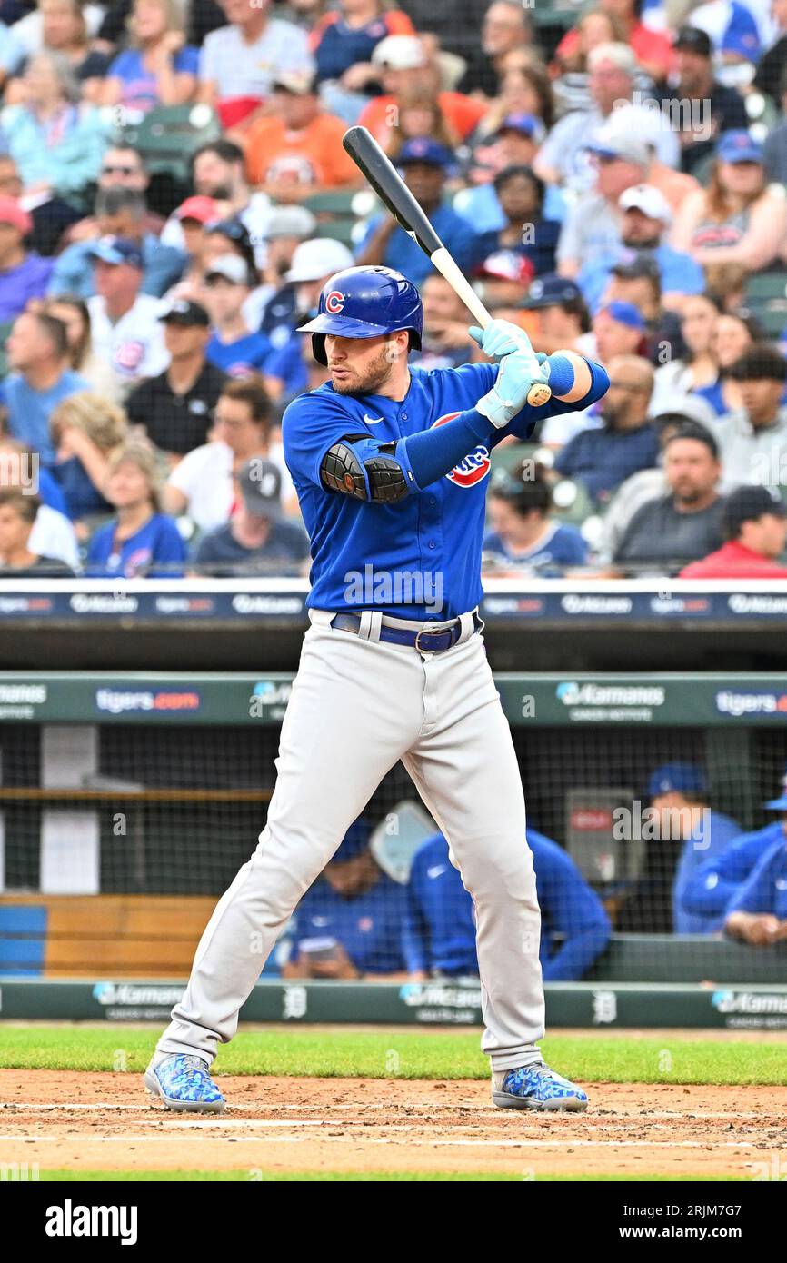 DETROIT, MI - AUGUST 21: Chicago Cubs left fielder Ian Happ (8) bats in ...