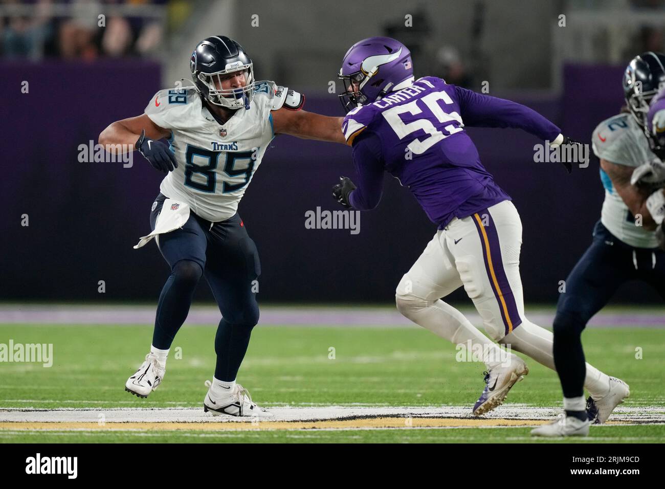 Tennessee Titans tight end Thomas Odukoya (89) blocks Minnesota Vikings ...