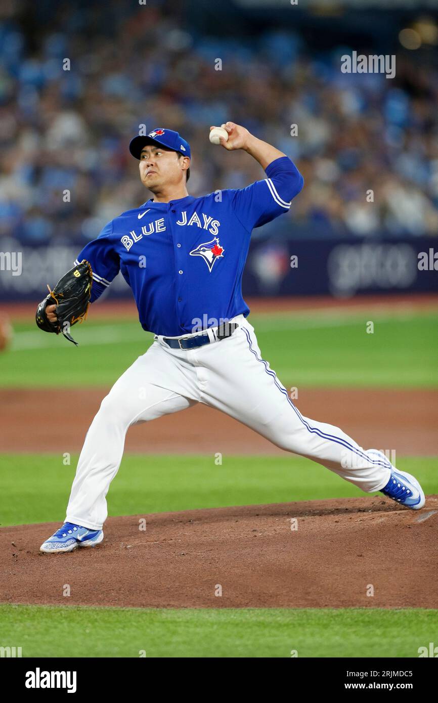 TORONTO, ON - AUGUST 01: Toronto Blue Jays starting pitcher Hyun Jin ...