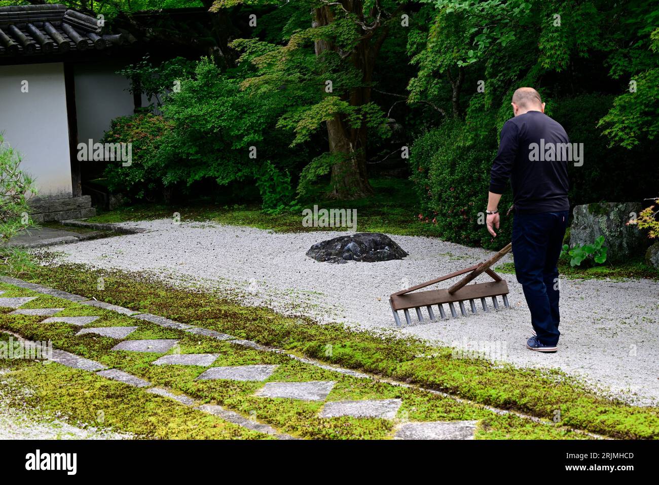 Raking sand hi-res stock photography and images - Alamy